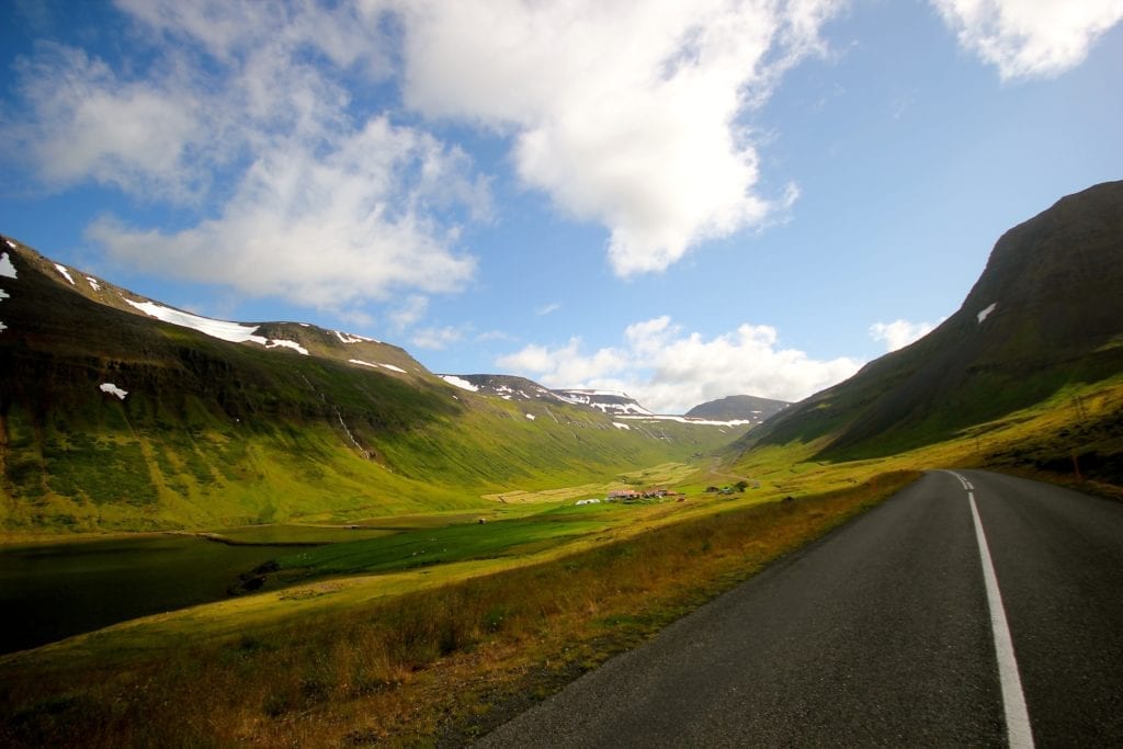 Tourist friendly Eruption in Iceland 2021 in Geldingadalur at ...